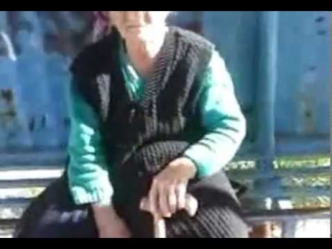 YASLI DEDE YASLI TEYZE:))2