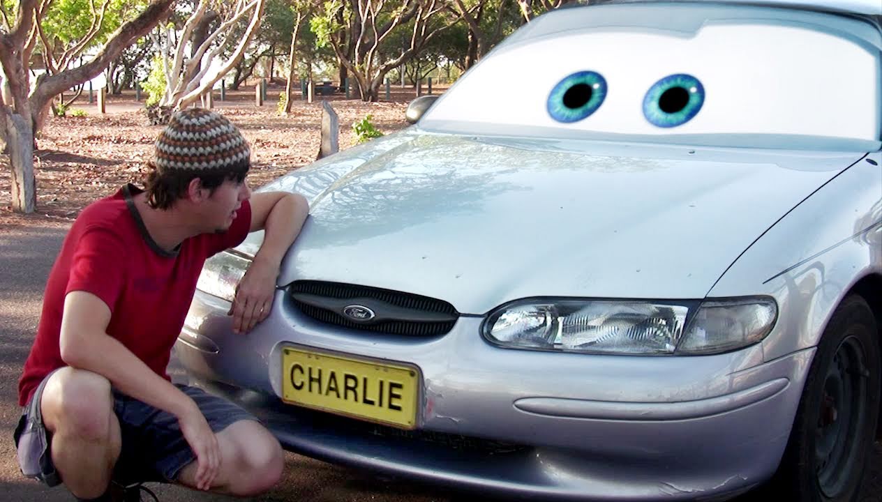 Mein Auto Charlie VS. Cars 2 - Featurette & Trailer - YouTube