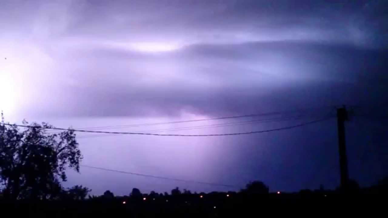 ''CLIMATE CHAOS'' A RARE ELECTRICAL STORM-SHAKING EARTH-NOV 2015 - YouTube