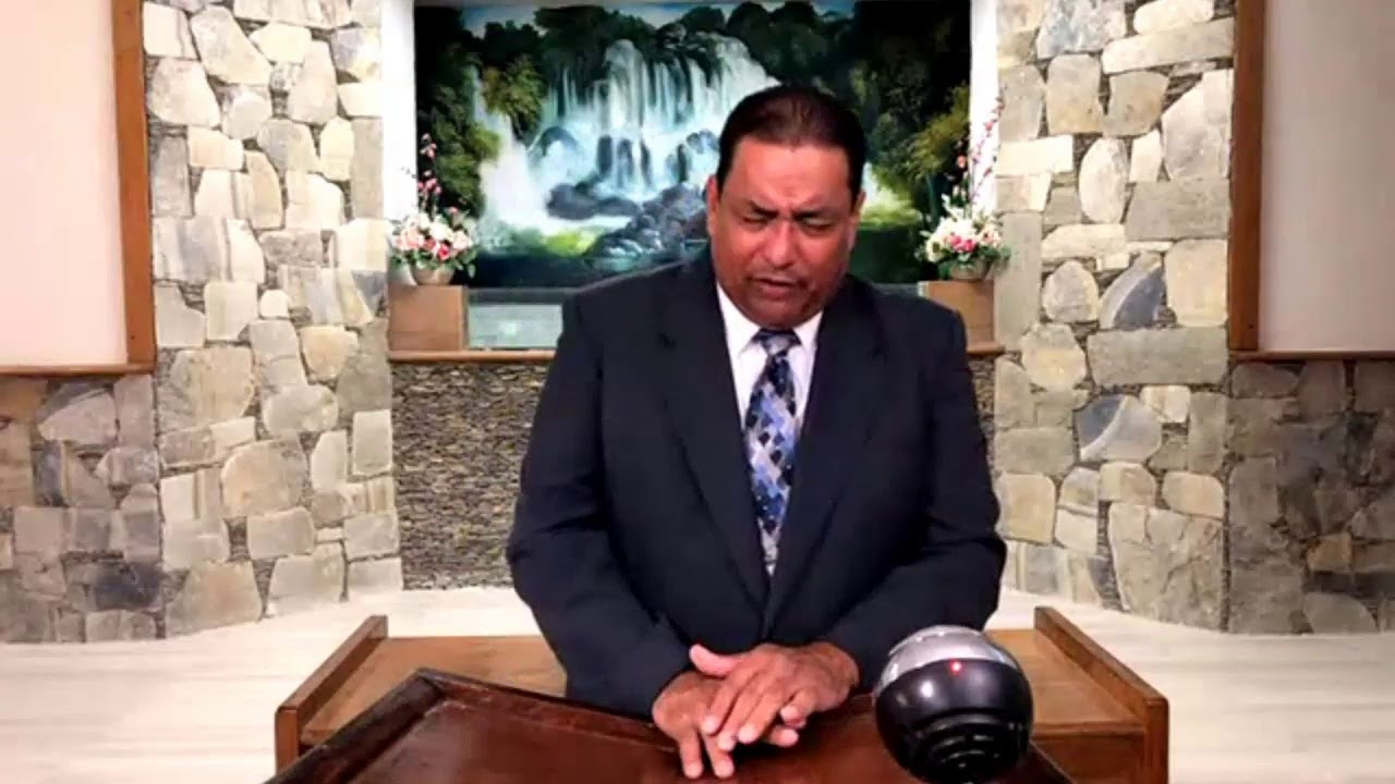 Cosas a las cuales aferrarnos | Hno. Adrián Anguiano - YouTube