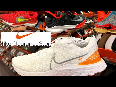 NIKE CLEARANCE STORE NIKE SHOES MEN'S & WOMEN'S | SHOP WITH ME - YouTube