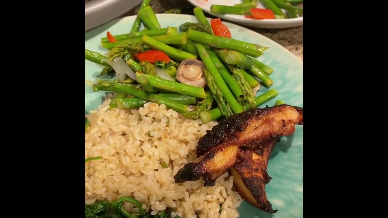 Greaseless Grilled Chicken with Brown Rice - YouTube