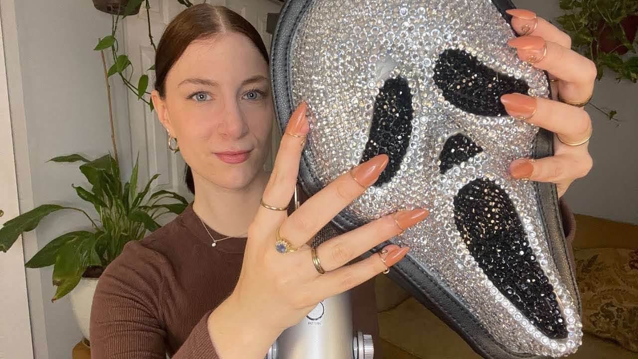 ASMR Tapping & Scratching 🫠 Echoed - YouTube