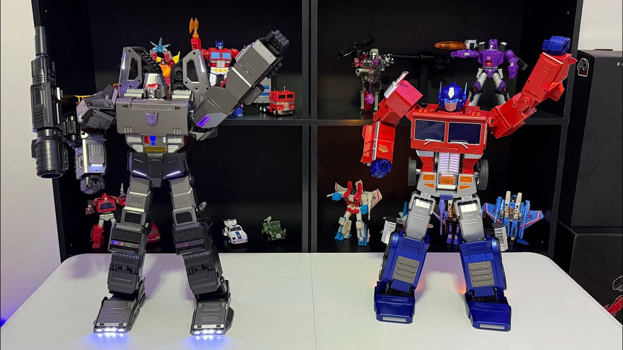 Robosen Optimus Prime & Megatron Dance Off - YouTube