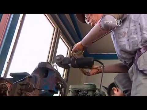 Chinese farmer builds his own bionic arms  VIDEO]