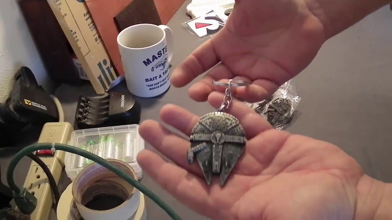 UNBOXING $1.69 SCI-FI KEYCHAINS from Ebay - YouTube