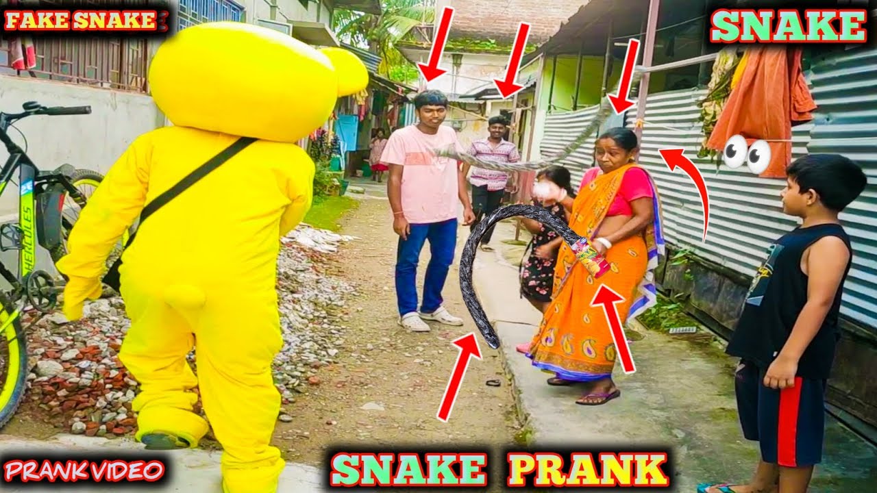 Teddy Bear Irritating Prank On Public 😅 | W Funny Teddy Comedy Pranks ...