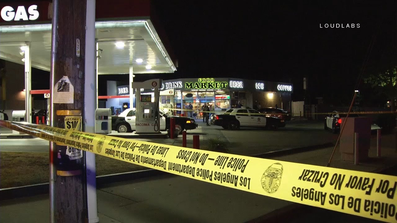 Victim Struck By Gun Fire At Gas Station / Pacoima RAW FOOTAGE - YouTube