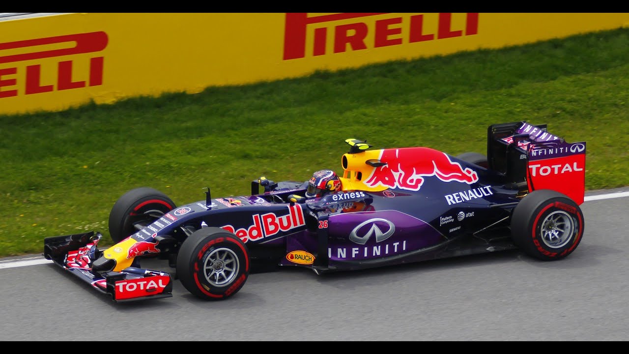 Red Bull-Renault RB11 @ Circuit Gilles Villeneuve - YouTube