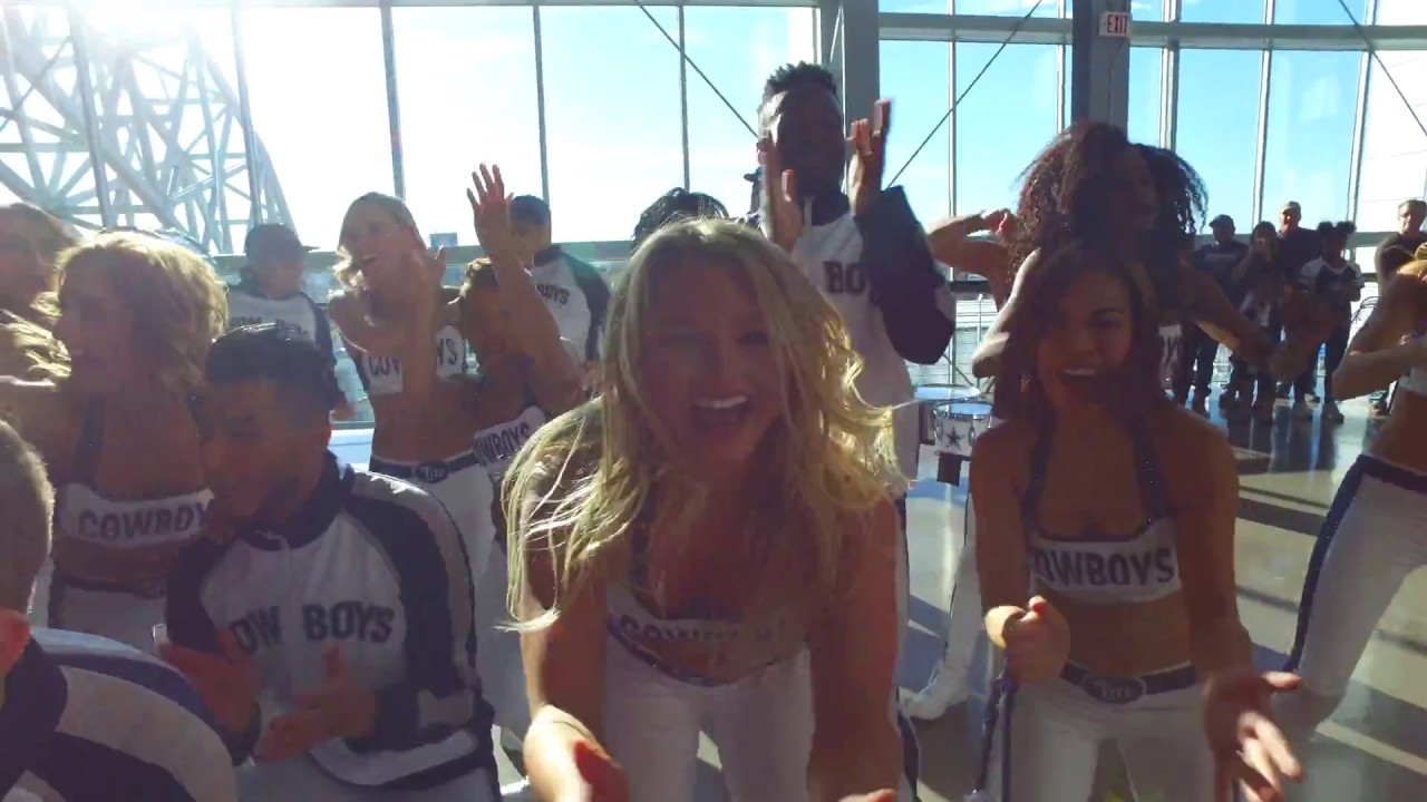 Dallas Cowboys Rhythm & Blue Dancers Freestyle on the Landing - YouTube