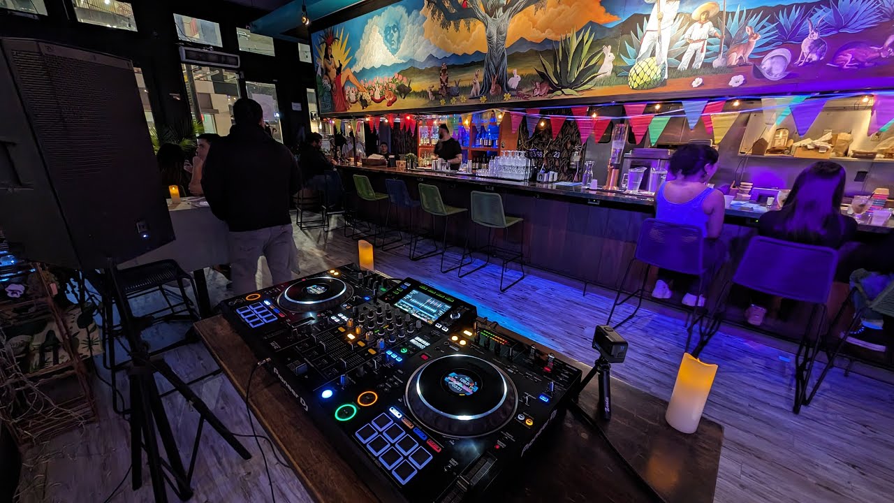 Byron Ramos Live @ El Big Bad | Progressive House Set - YouTube