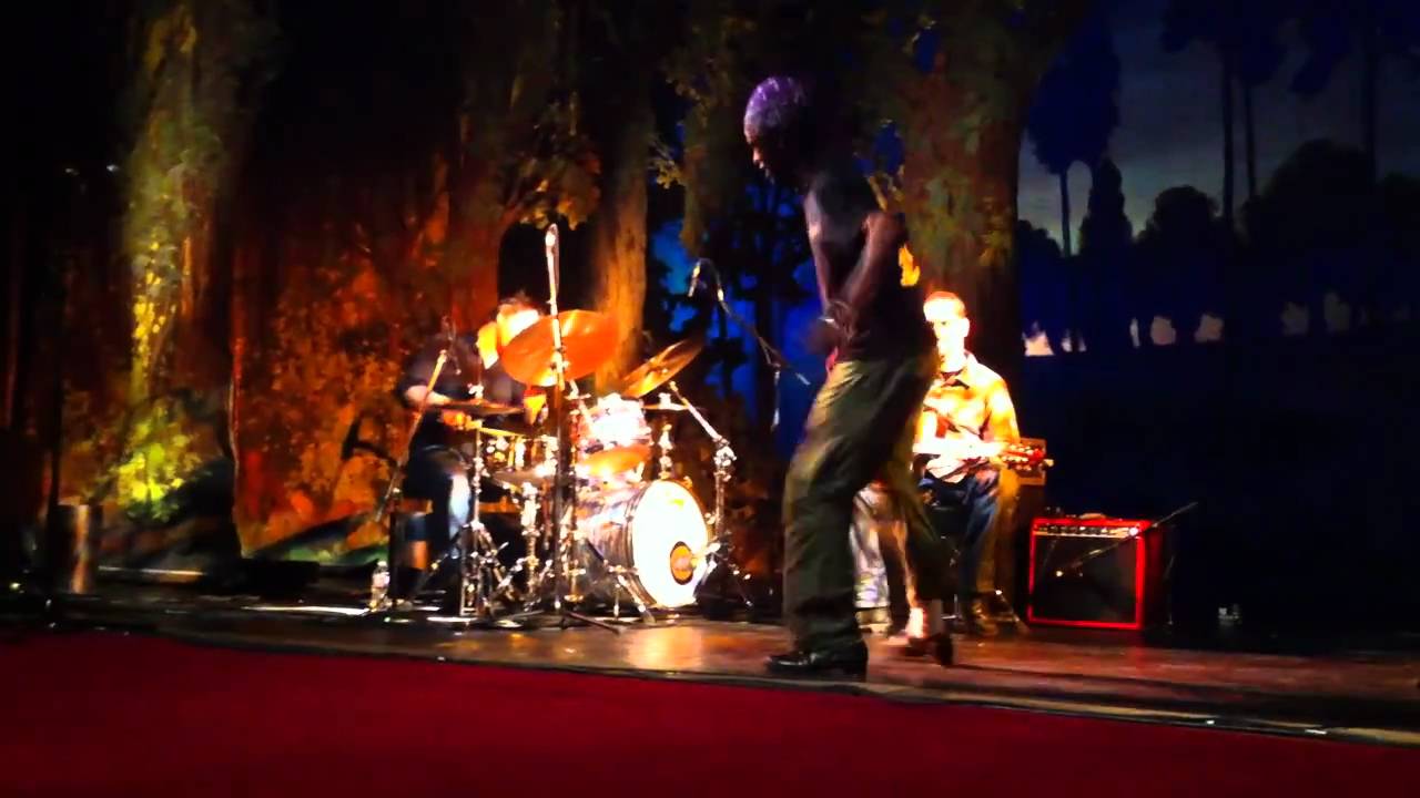 The Charlie Hunter Trio with Tamango - YouTube