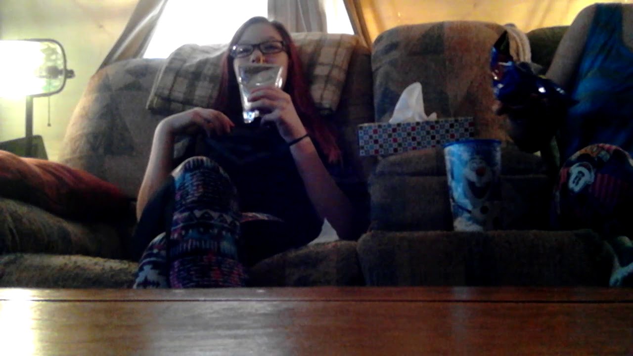 (spit alert#)sour.vs.hot challenge - YouTube