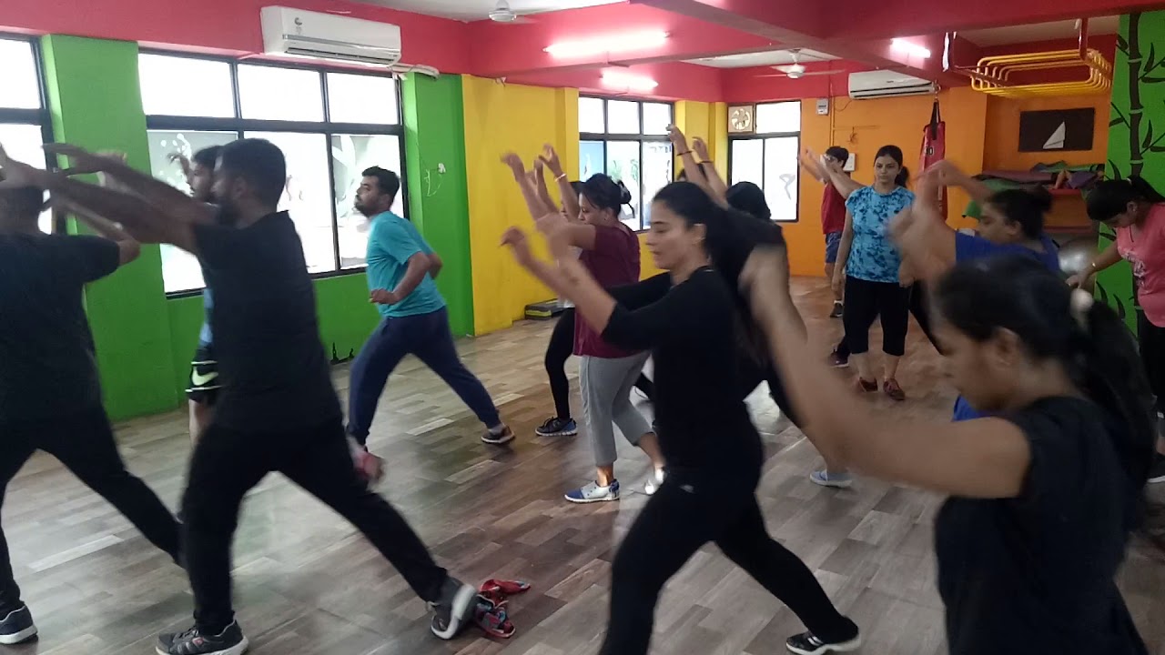 Body fuel Gym - YouTube