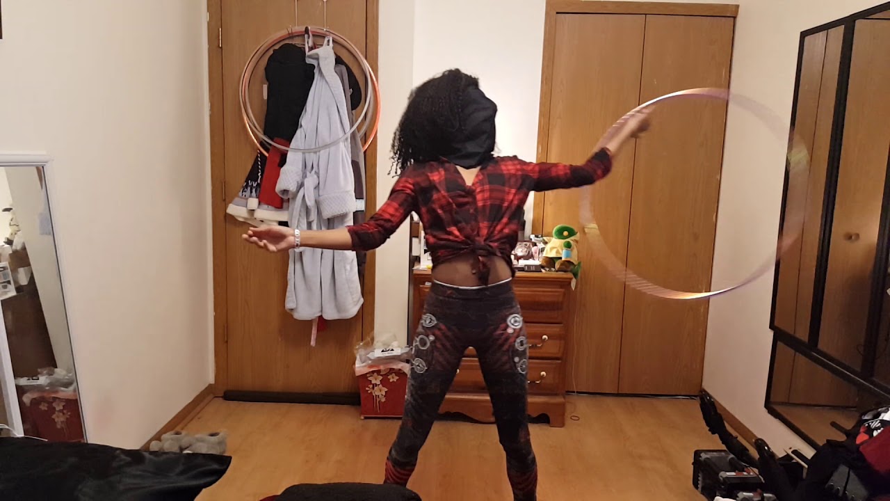 Washington Square hula hooping - YouTube