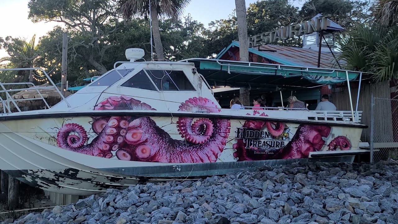 Hidden Treasures Rum Bar and Grill at Ponce Inlet - YouTube