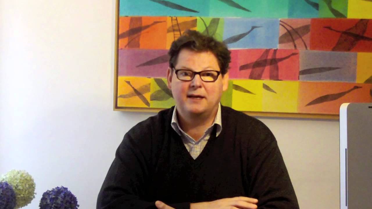 Natur-Identische Hormone - Dr. Dr. med. Thomas Beck - Folge 6 - YouTube