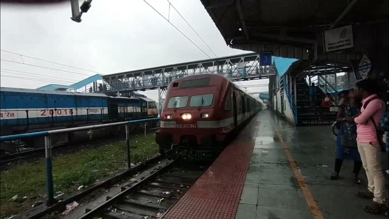 🚄🚃🚃DEMU TRAIN 1400HP Arrival @ SILIGURI Jñ | Diesel Electric Multiple Unit (DEMU).. - YouTube