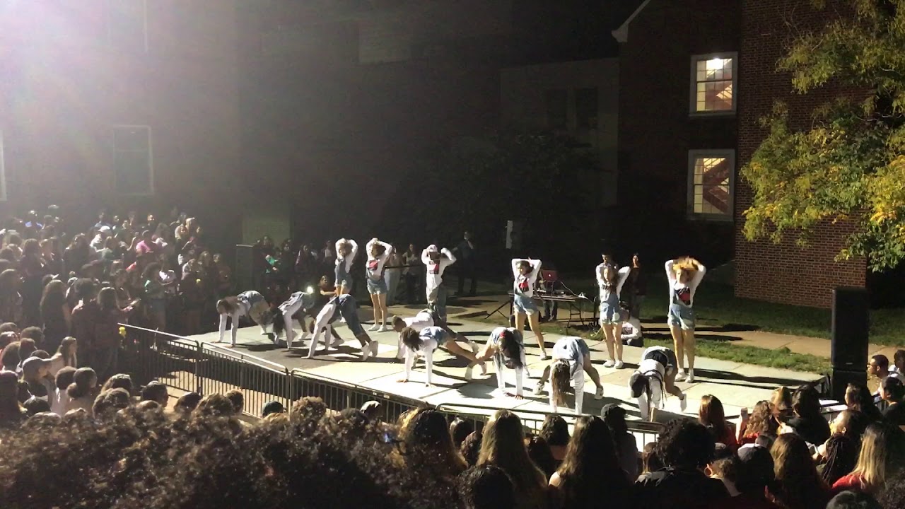 UMD Dynamic Dance Team @ All Niter - YouTube
