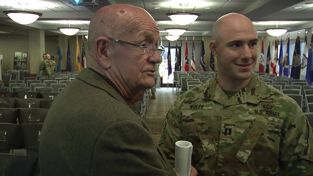 General (Ret.) Gordon R. Sullivan visits Big Red One - YouTube