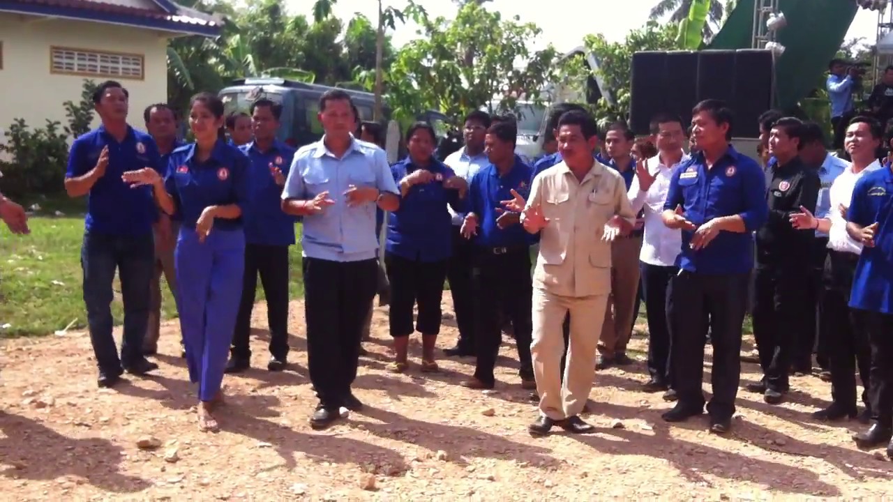 H.E Dr. Hun Manet with Cambodia CPP Youth-Kampot - YouTube