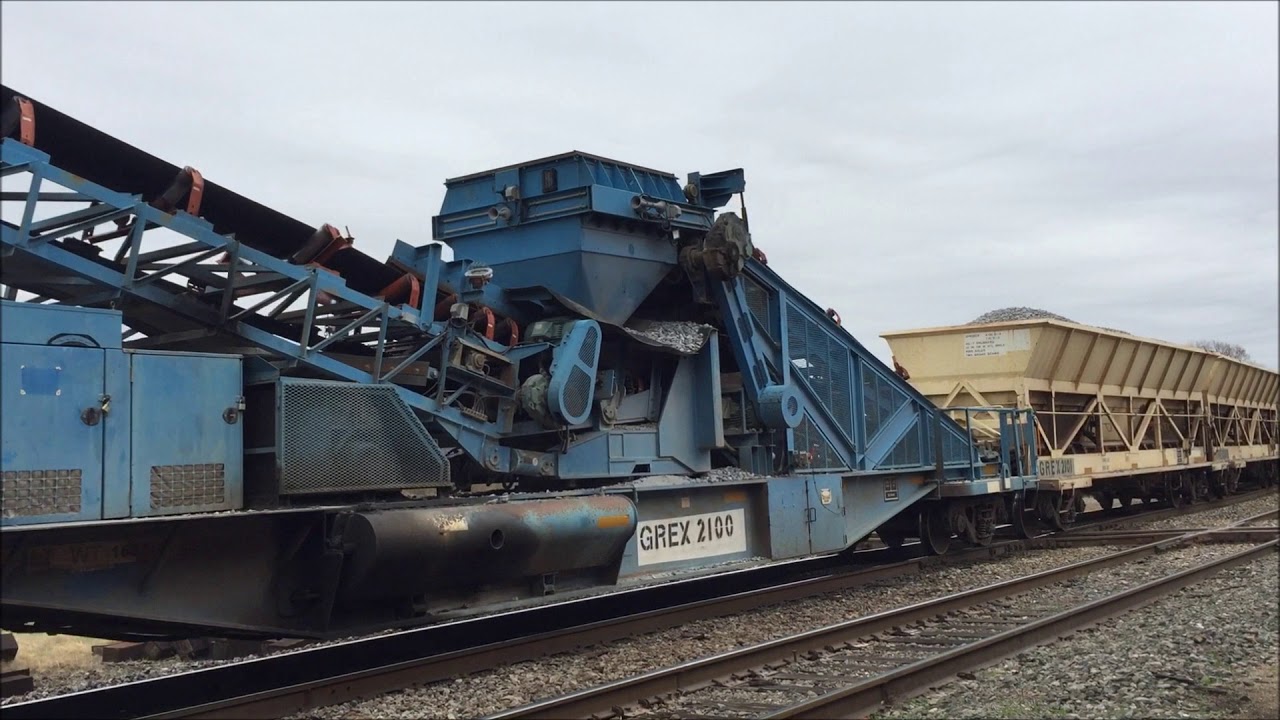 2017-12-29c NS MOW GREX Dump Train - YouTube