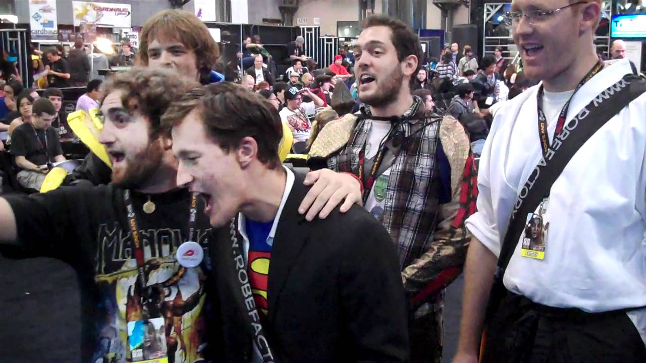 Pokemon Theme Song at New York Comic Con - YouTube