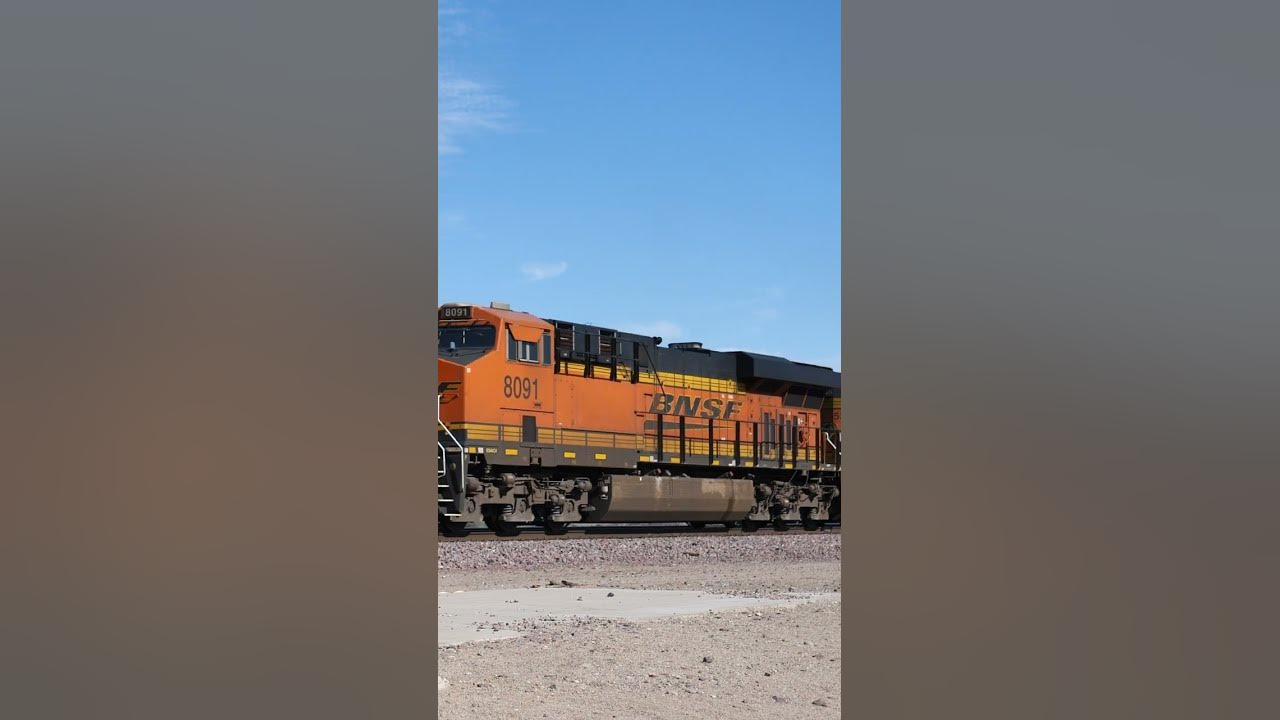 BNSF 5306 EB STACK TRAIN 11-5-2021 - YouTube