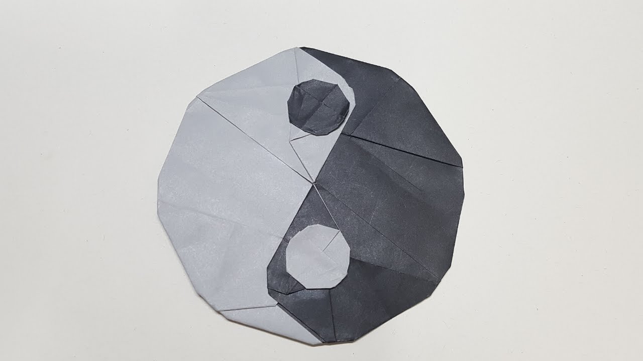 摺紙太極圖//How to make easy paper Tai Chi (yin and yang)//종이 접기 태극 （음과양 ...