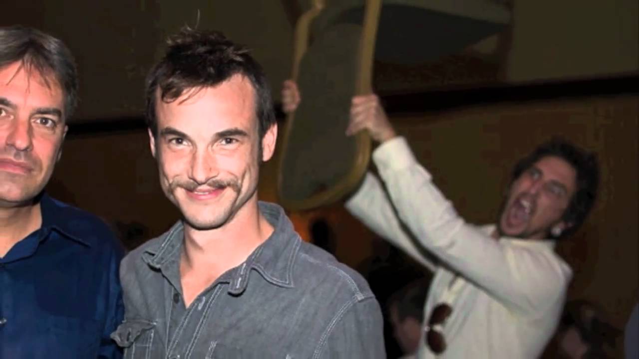 The Art of Photo Bombing with John Ciotti - YouTube