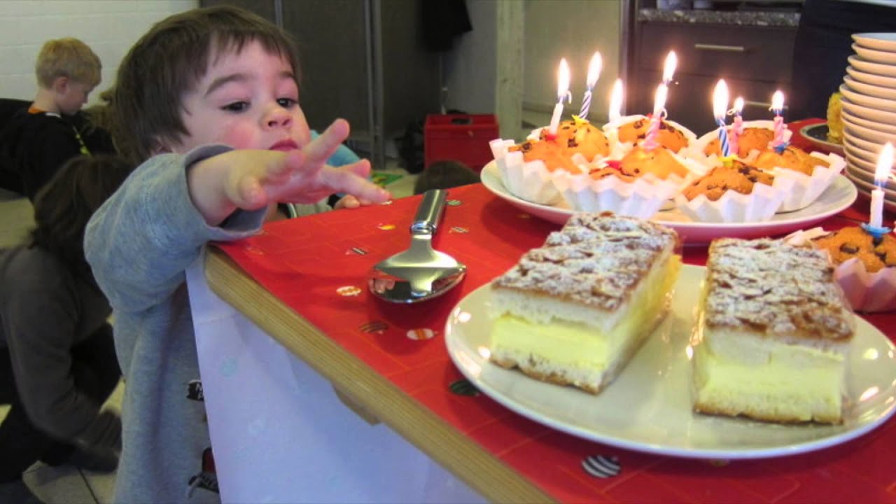 Liz Party 14 - YouTube