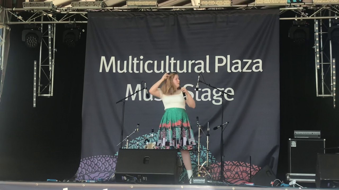 Milly Waters sings the A Team - YouTube