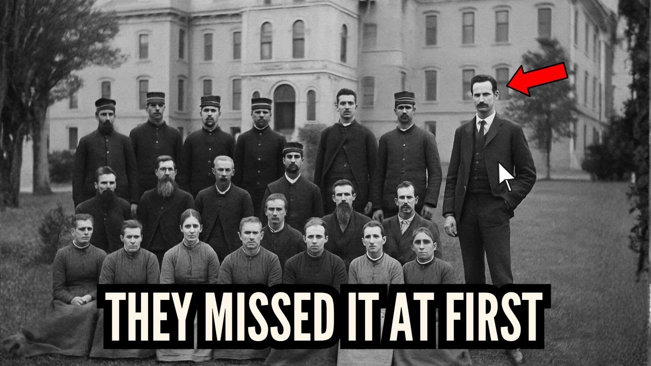 1911 - A Restored Asylum Group Photo — Until They Realized One Figure ...
