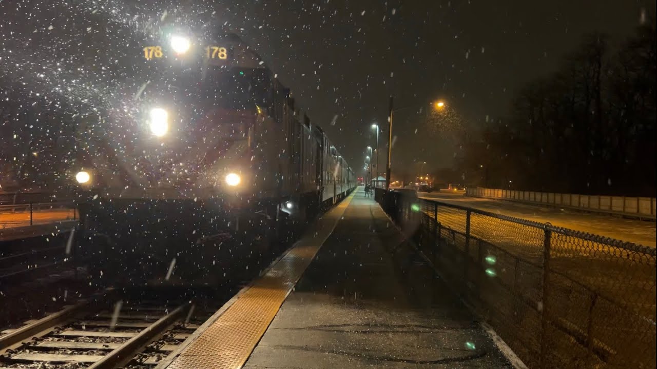 The Complete Metra Evening Rush Hour At Geneva On December 16, 2022 ...