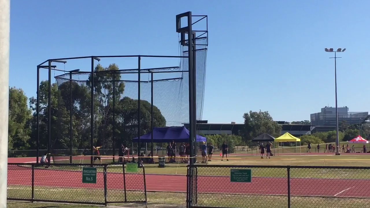 Brandon Naylor Discus Throw Progression (2016-2018) Junior - YouTube