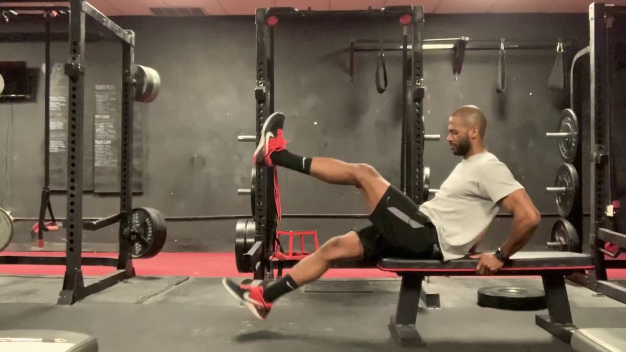 SEATED FLUTTER KICKS - YouTube