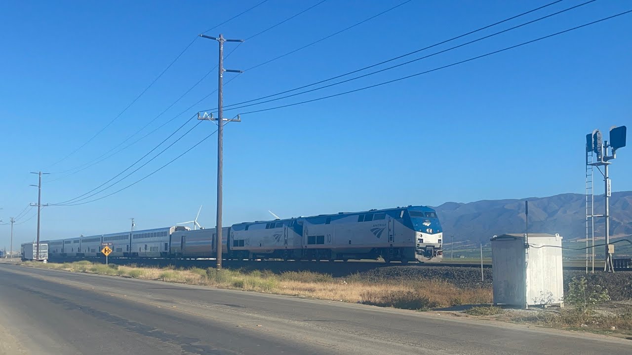 Amtrak Coast Starlight 14 Heading to Seattle Washington & It Was Coming ...