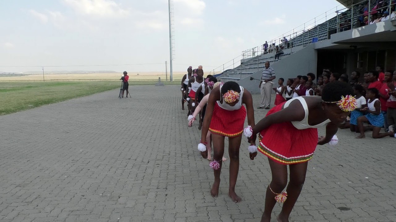 ARU - Final - Dundee Zulu Dance Group - YouTube
