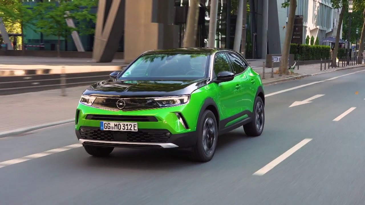 Ope Mokka has a 100 kW electric motor on the front axle. The 50 kWh ...
