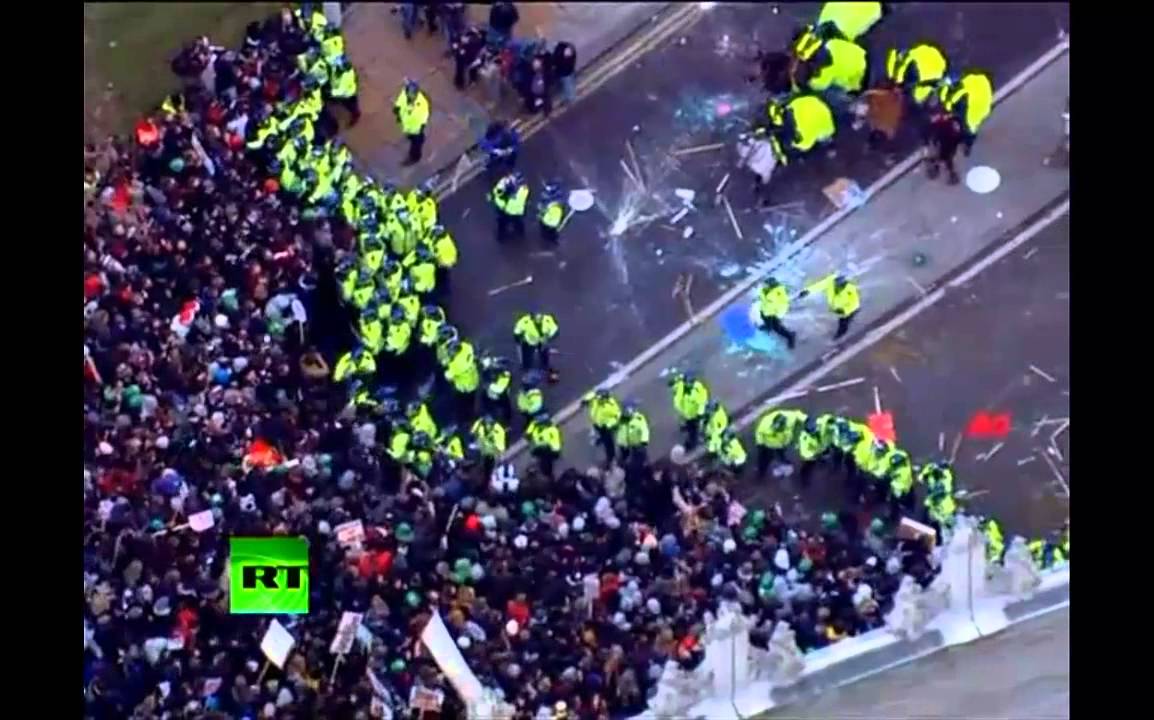 London Student Riots - YouTube