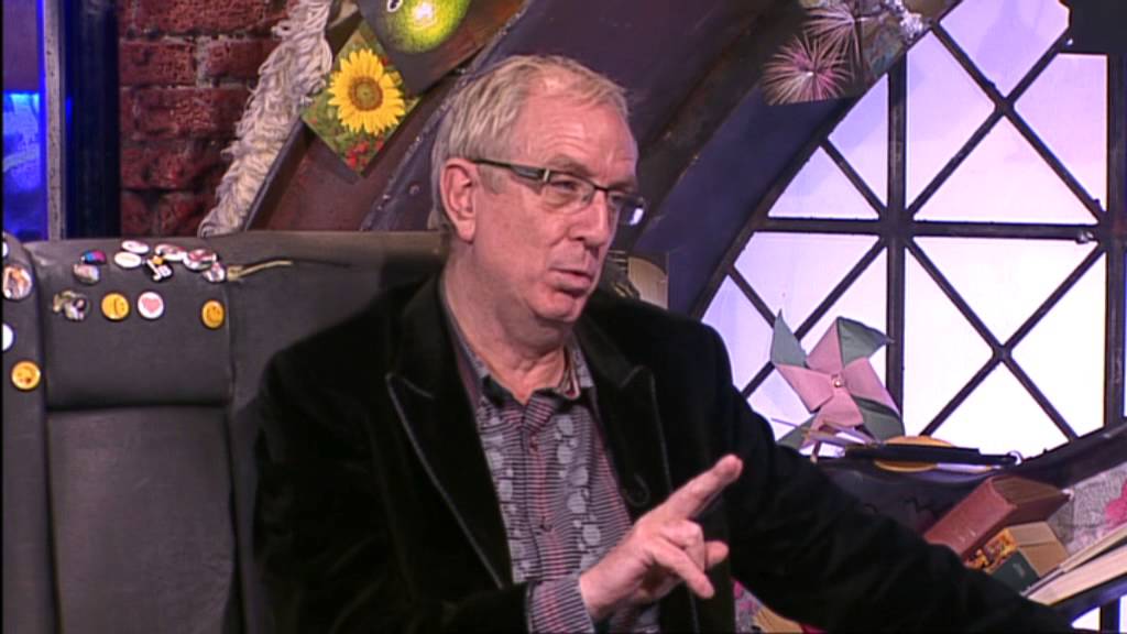 Mrs Brown's Boy Rory Cowan in Cinderella Panto | @RTE Kids - YouTube