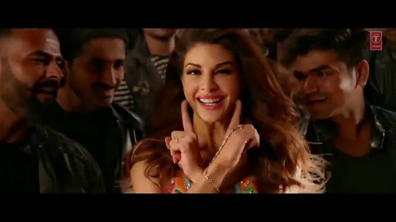 Top 5 HOTTEST BOLLYWOOD ITEM SONG IN 2018 - YouTube