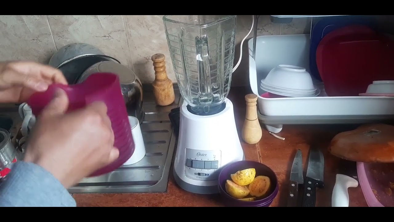 preparando colada de machica con fruta - YouTube