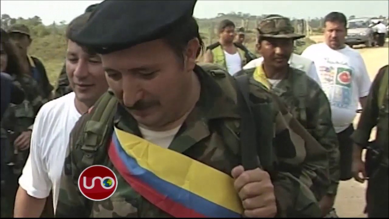 John 40 de las Farc hizo disidencia y fue expulsado - YouTube