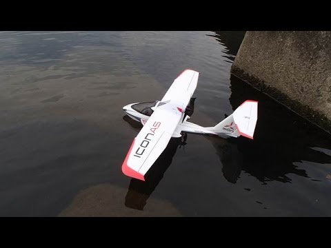 ParkZone Ultra-Micro iCon A5 AS3X on the water - YouTube