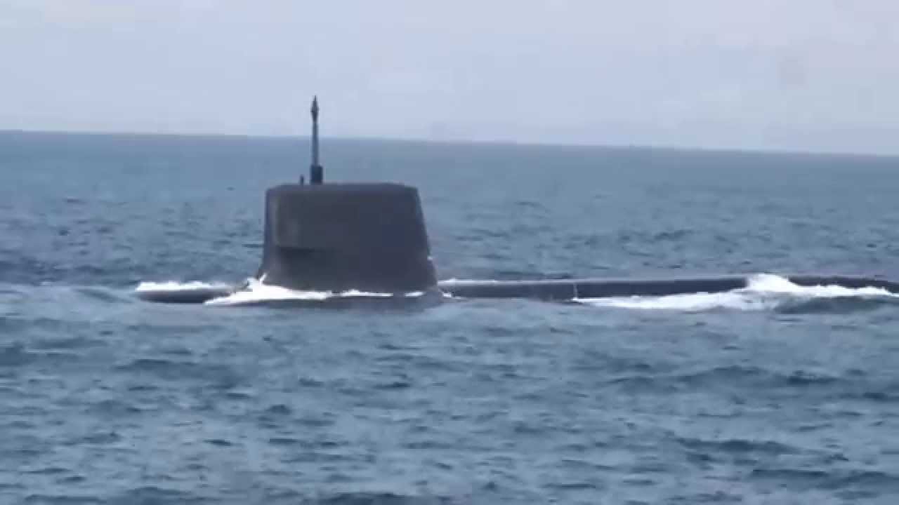 JMSDF Fleet Review 2015 - YouTube