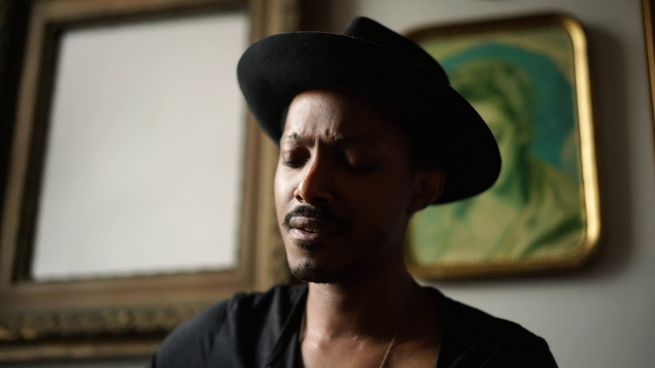 Welcome To The Spotlight: Frank Bell - YouTube