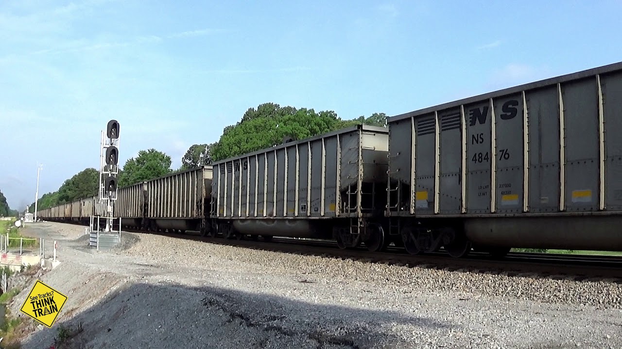 NS 8097 (GE ES44AC) leads NS 821 - YouTube