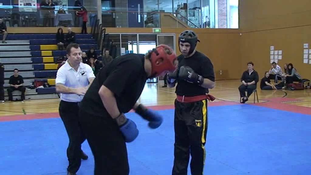 Simon Frost 2010 Tatami kickboxing Champ - YouTube