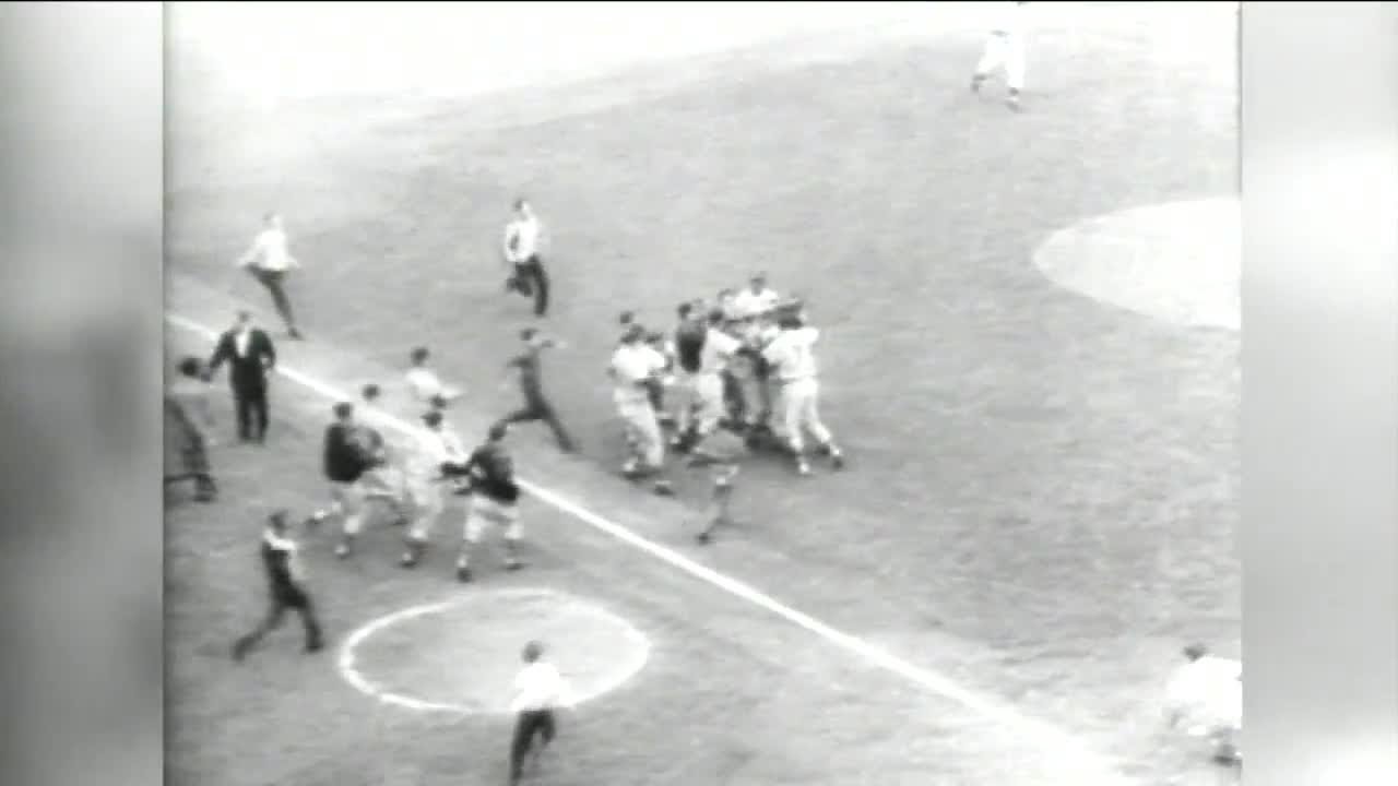 Remembering the Milwaukee Braves, victors of the 1957 World Series ...